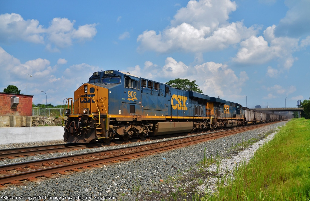 CSX 902